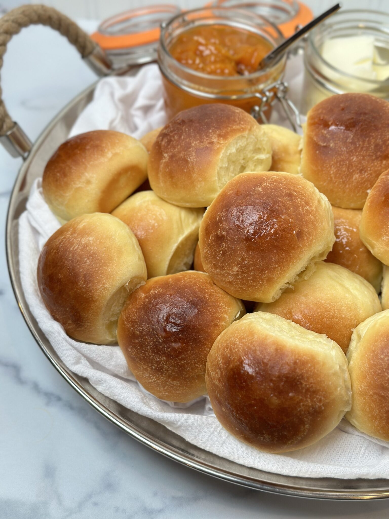 The Perfect Dinner Roll - A Life Full of Living